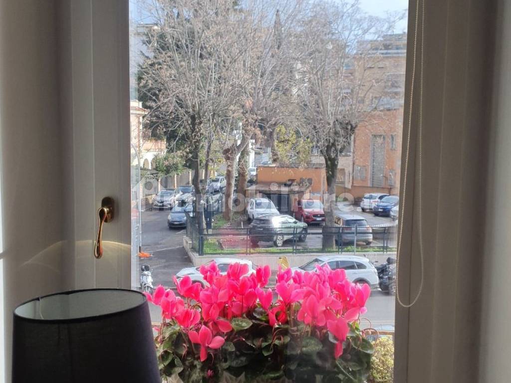 Affitto Appartamento Roma. Bilocale in via della Farnesina. Ottimo ...