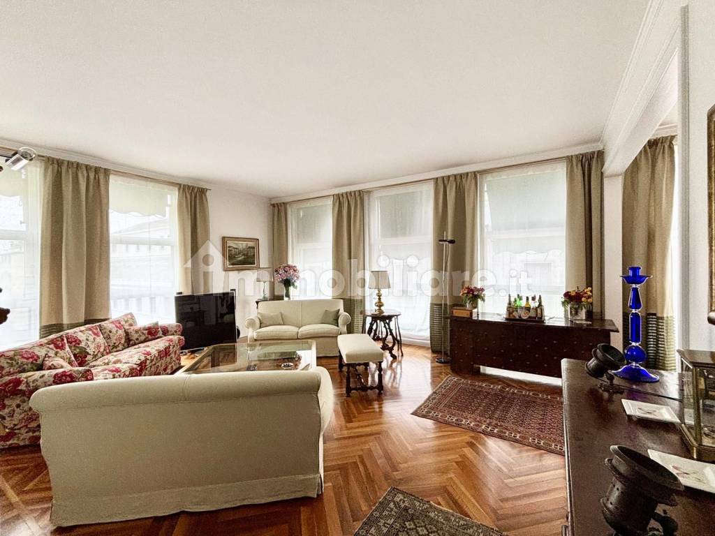 Affitto Appartamento Milano. Trilocale in via Pietro Verri 1. Ottimo ...