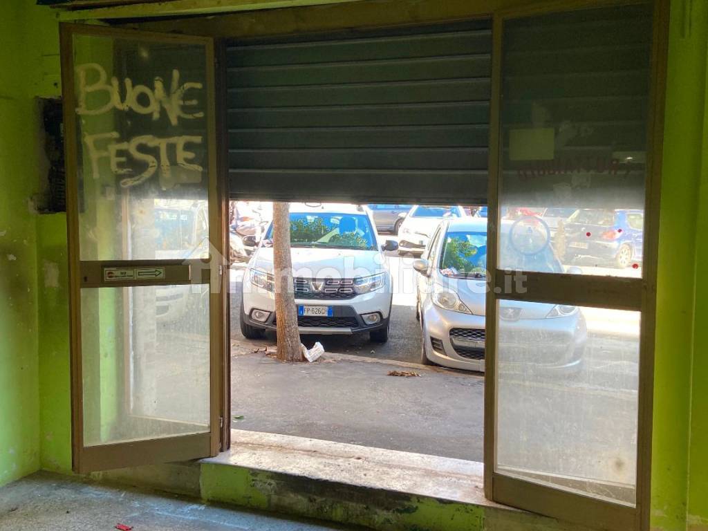 Fonds de commerce via Paola Falconieri 95, Rome, Ref. 120349820 ...