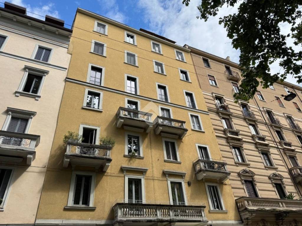 Affitto Appartamento Milano. Bilocale in viale Premuda 20. Buono stato ...