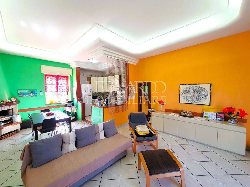 Vendita Appartamento Napoli. Trilocale in via Marco Rocco di ...