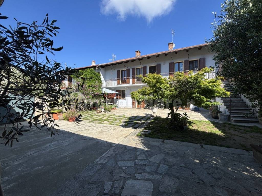 Vendita Villa a schiera in via cesare Battisti 31 Rondissone. Ottimo ...