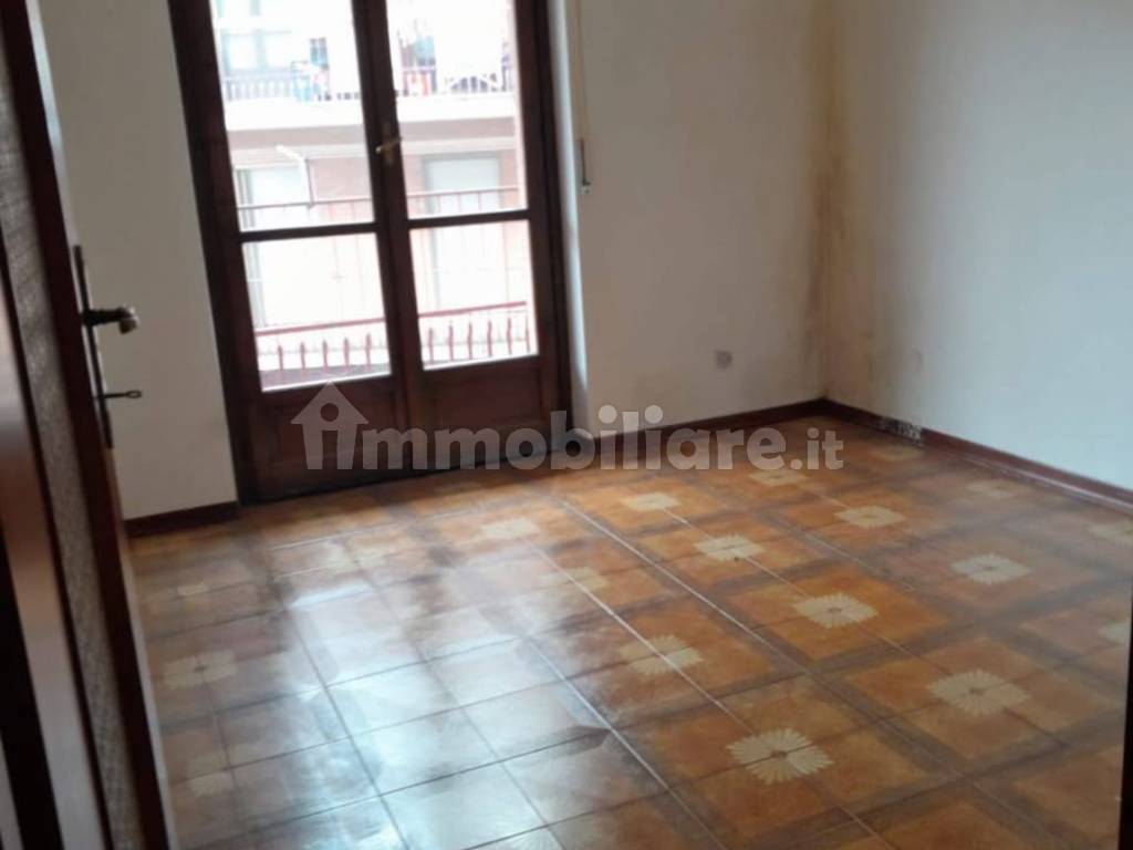 Vendita Appartamento Quargnento. Quadrilocale, Buono stato, piano ...