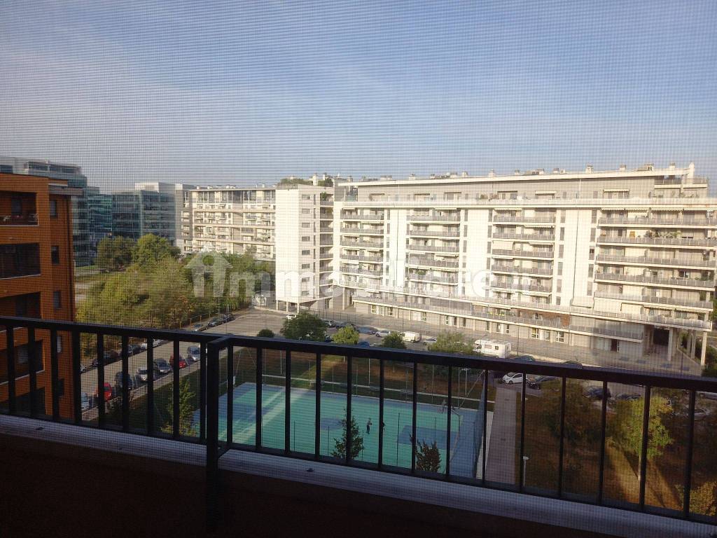 Affitto Appartamento Milano. Trilocale in via San Mirocle. Buono stato ...