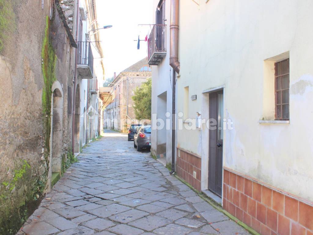 Vendita Appartamento Forino. Bilocale in via Guglielmo Marconi. Buono ...