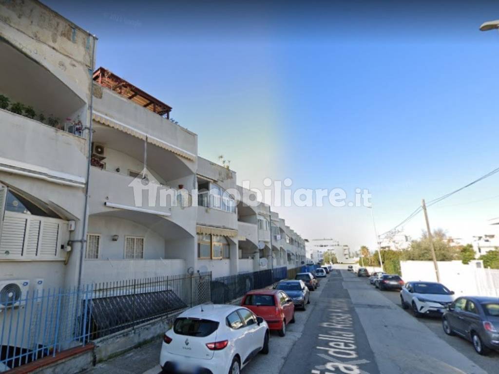 Affitto Appartamento Bari. Bilocale in via della Rosa Azzurra 1. Buono ...