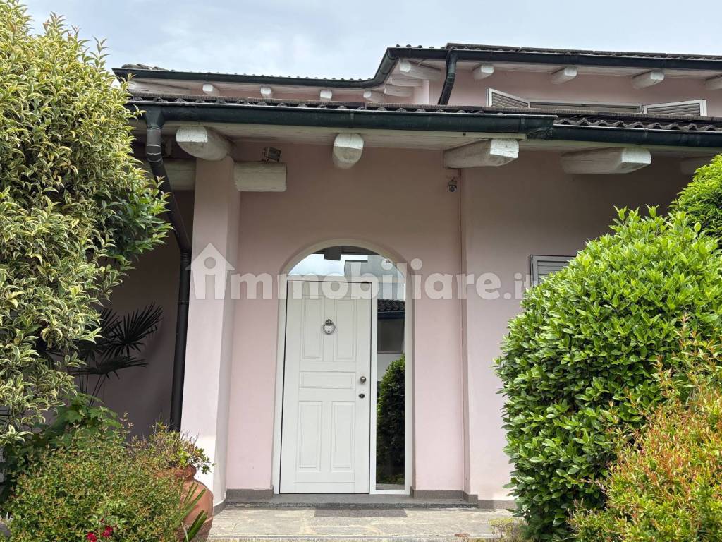 Vendita Villa unifamiliare in via Francesco Petrarca 15 Legnago. Ottimo ...