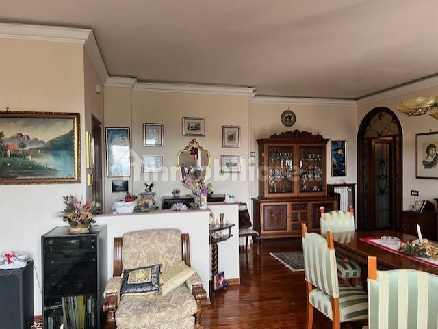 Sale Apartment Bracciano. 4-room flat in via Claudia 21. Good condition ...