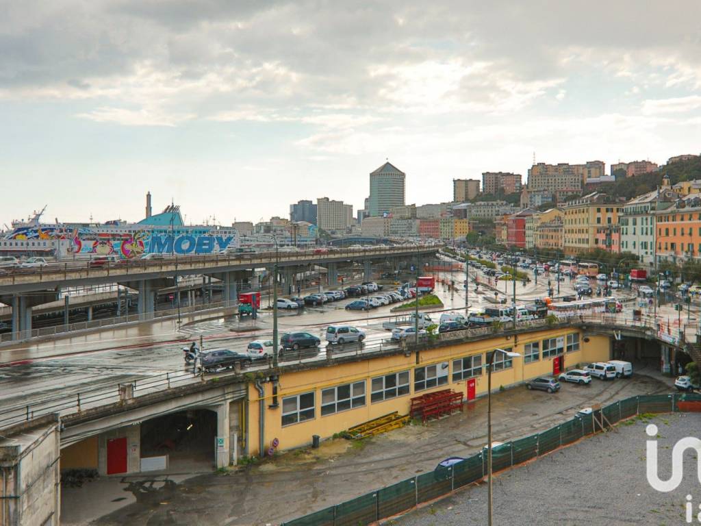 Vendita Appartamento Genova. Quadrilocale in via Alpini d'Italia ...