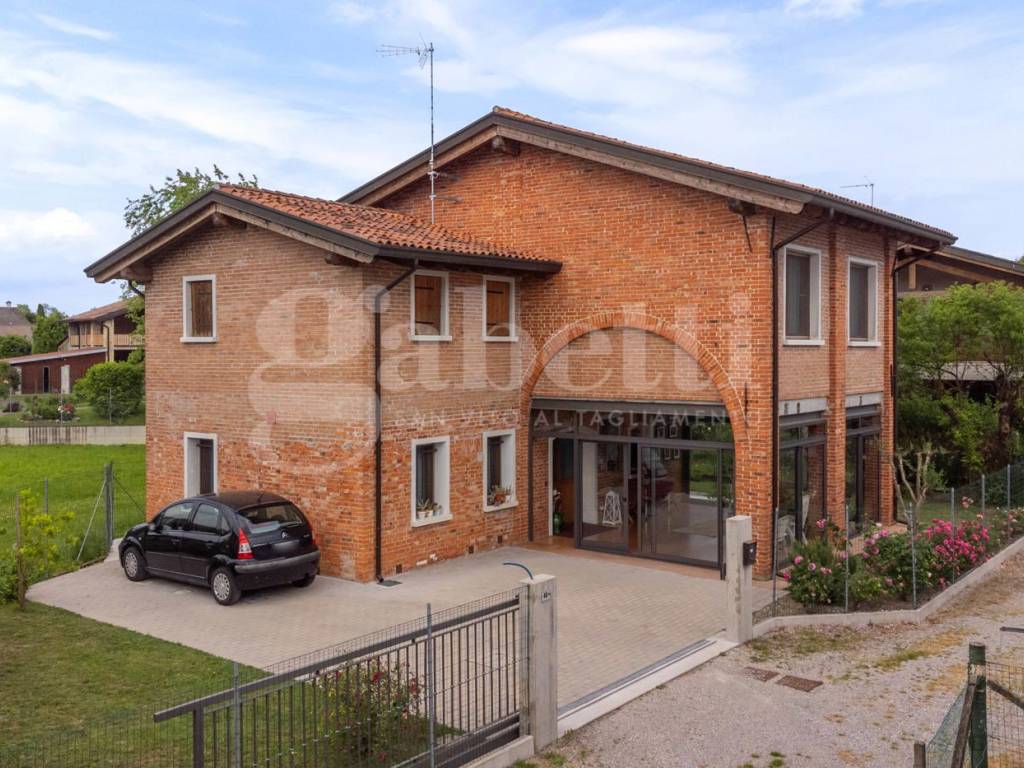 Vendita Villa unifamiliare in via Garibaldi , 48/B Teglio Veneto ...