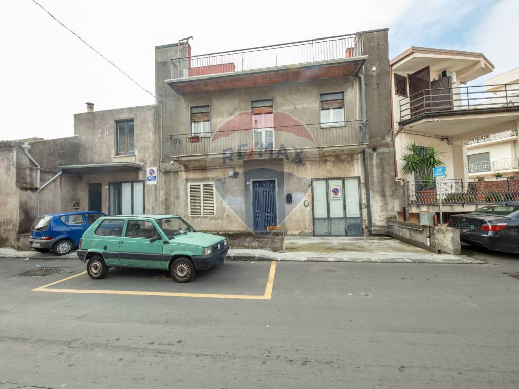 Vendita Terratetto unifamiliare in via Santa Maria di Licodia 45 ...