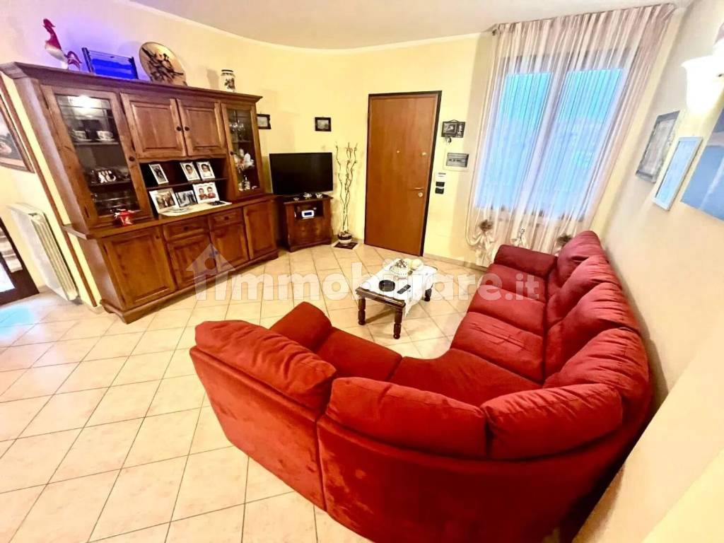 Vendita Villa unifamiliare in Area Residenziale San Romano San Romano Montopoli in Val d'Arno ...