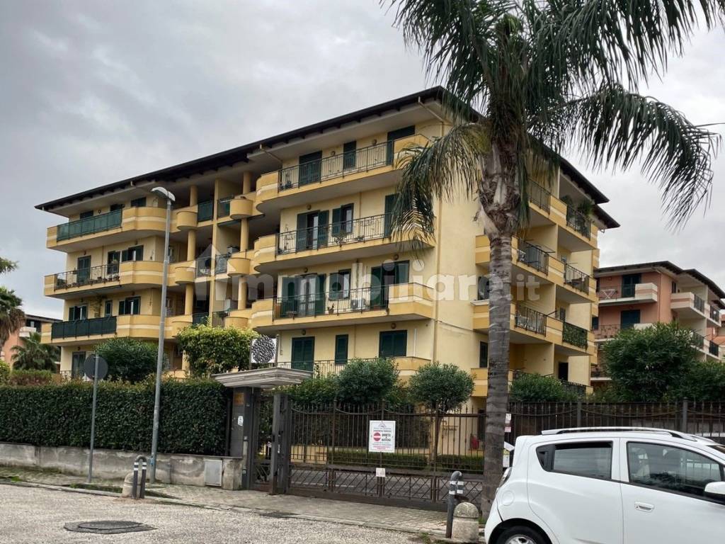 Asta per appartamento, via Clanio, 33 33 Orta di Atella, rif. 120721310 ...