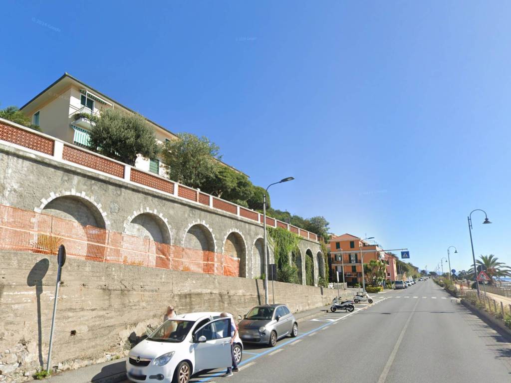 Vendita Appartamento in via Enrico Fermi 8. Cogoleto. Ottimo stato ...