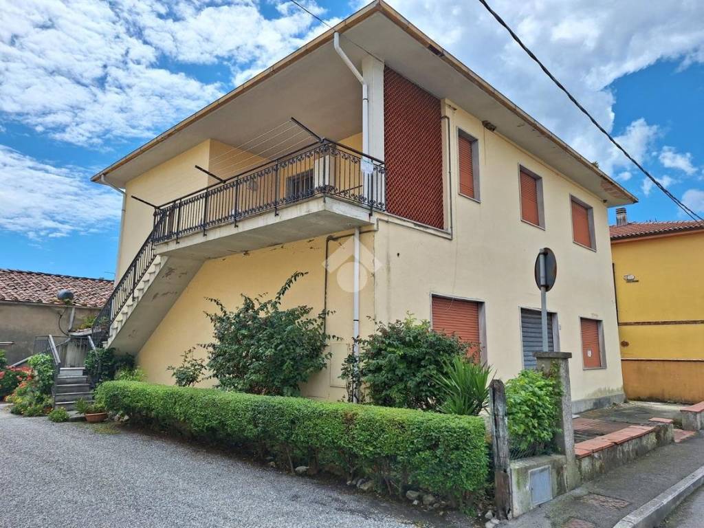 Vendita Terratetto unifamiliare in via del Serchio 28 Vecchiano. Da ...
