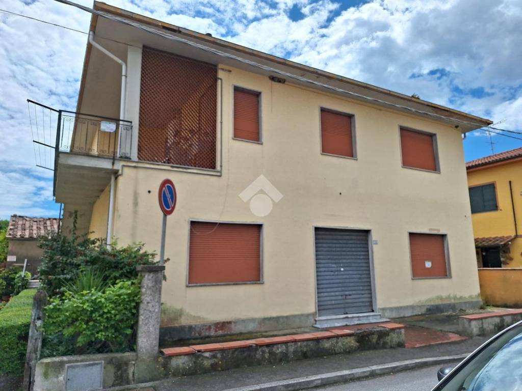 Vendita Terratetto unifamiliare in via del Serchio 28 Vecchiano. Da ...