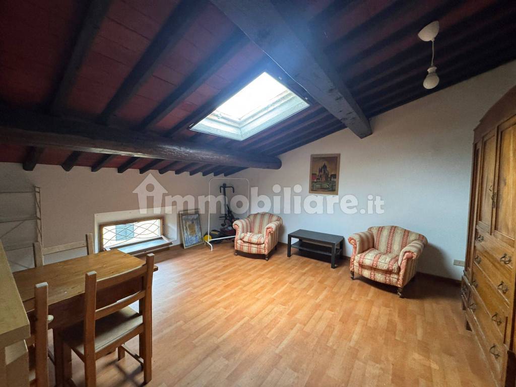 Affitto Appartamento Firenze. Bilocale in via San Felice a Ema. Buono ...