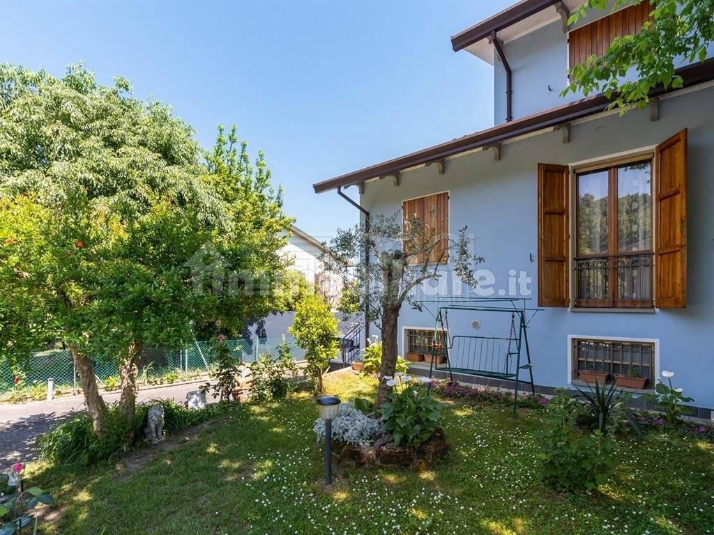 Vendita Villa a schiera in via valente geminiani 9 Fusignano. Buono ...