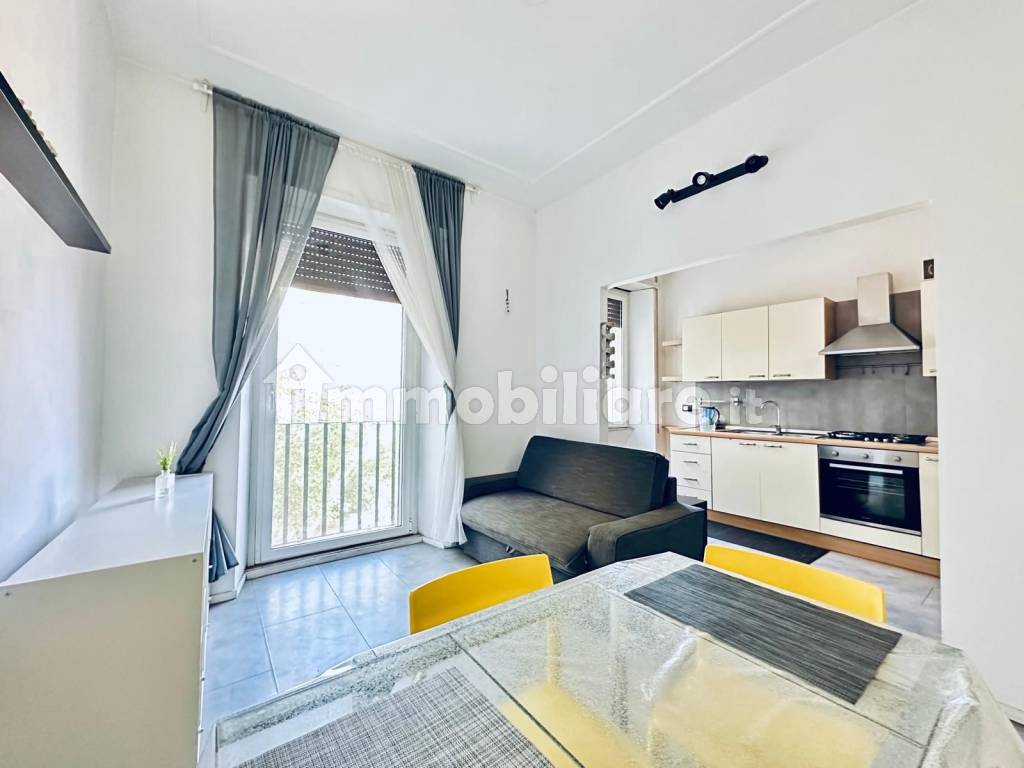 Rent Apartment Rome. 2-room flat in Lungotevere Testaccio. Excellent ...