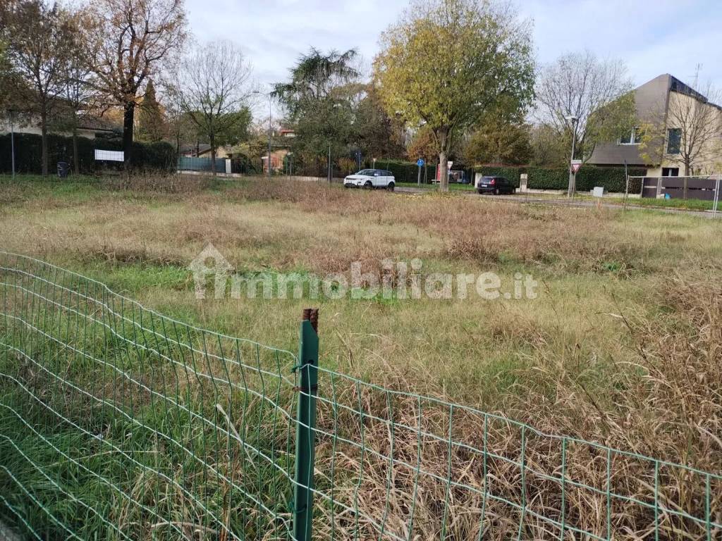 Terreno non edificabile via Salvatore Quasimodo, Castelnuovo Rangone ...