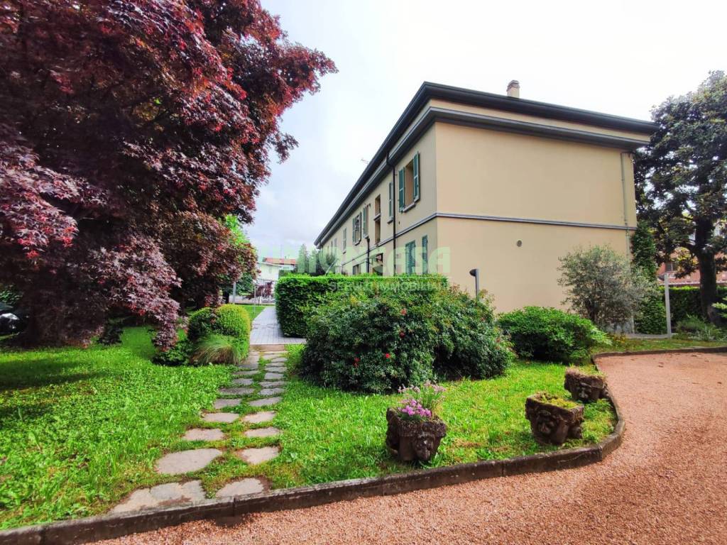 Vendita Mansarda in via Varesina 29 Jerago con Orago. Ottimo stato ...