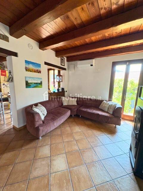 Vendita Villa a schiera in via Giacomo Matteotti 66 Galliate. Buono ...