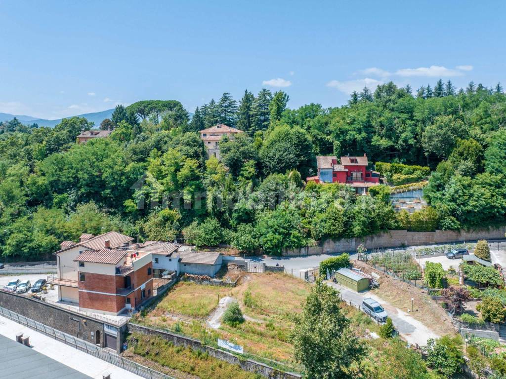 Vendita Villa bifamiliare in Colle dei Frati Zagarolo. Buono stato ...