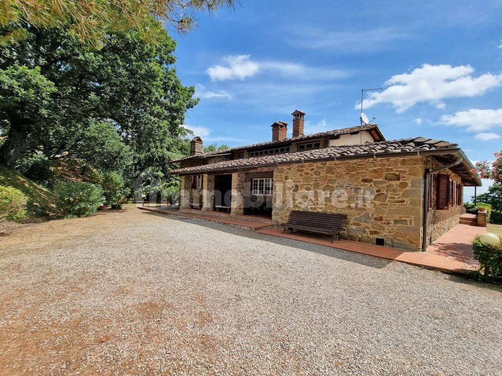 Vendita Rustico Monte San Savino. Posto auto, 350 m², rif. 121013374