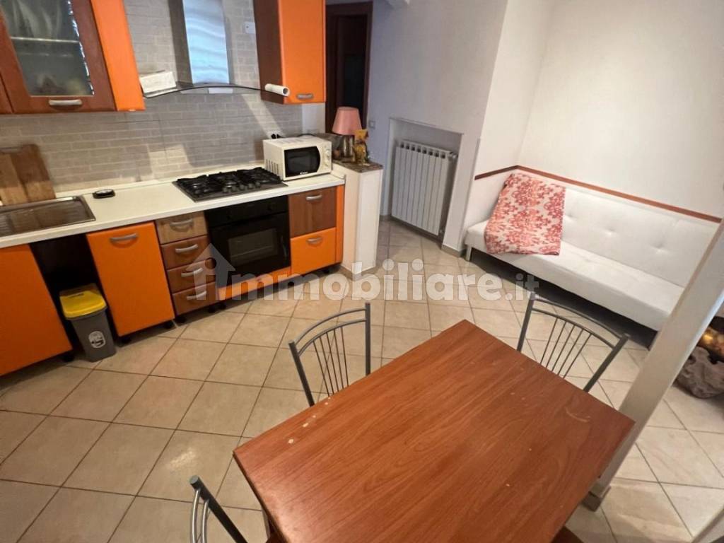 Vendita Appartamento Finale Ligure. Trilocale in via Giovanni Porro ...