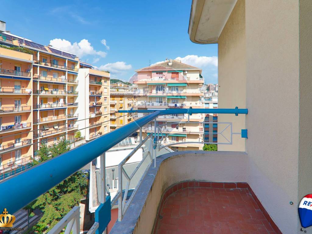 Vendita Appartamento in via Antonio Fogazzaro 14. Genova. Buono stato ...