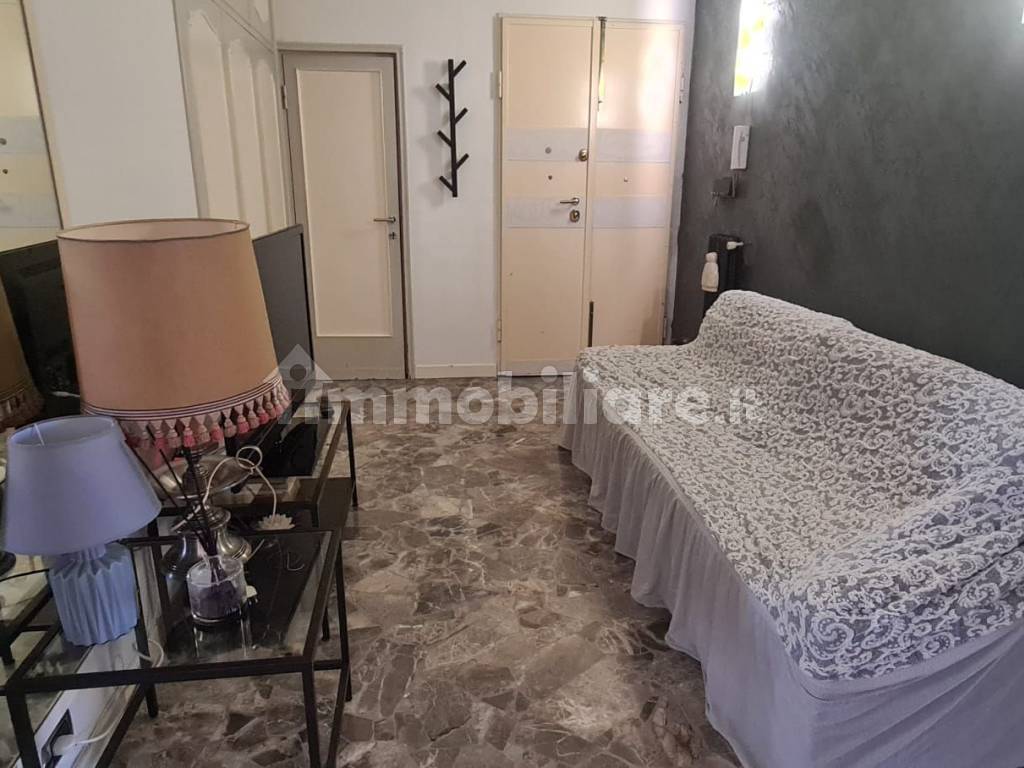 Stanza doppia in affitto, affittasi camera doppia via Vincenzo Chiarugi ...