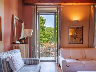 Vendita Villa plurifamiliare in viale Francesco Restelli 12 Milano ...