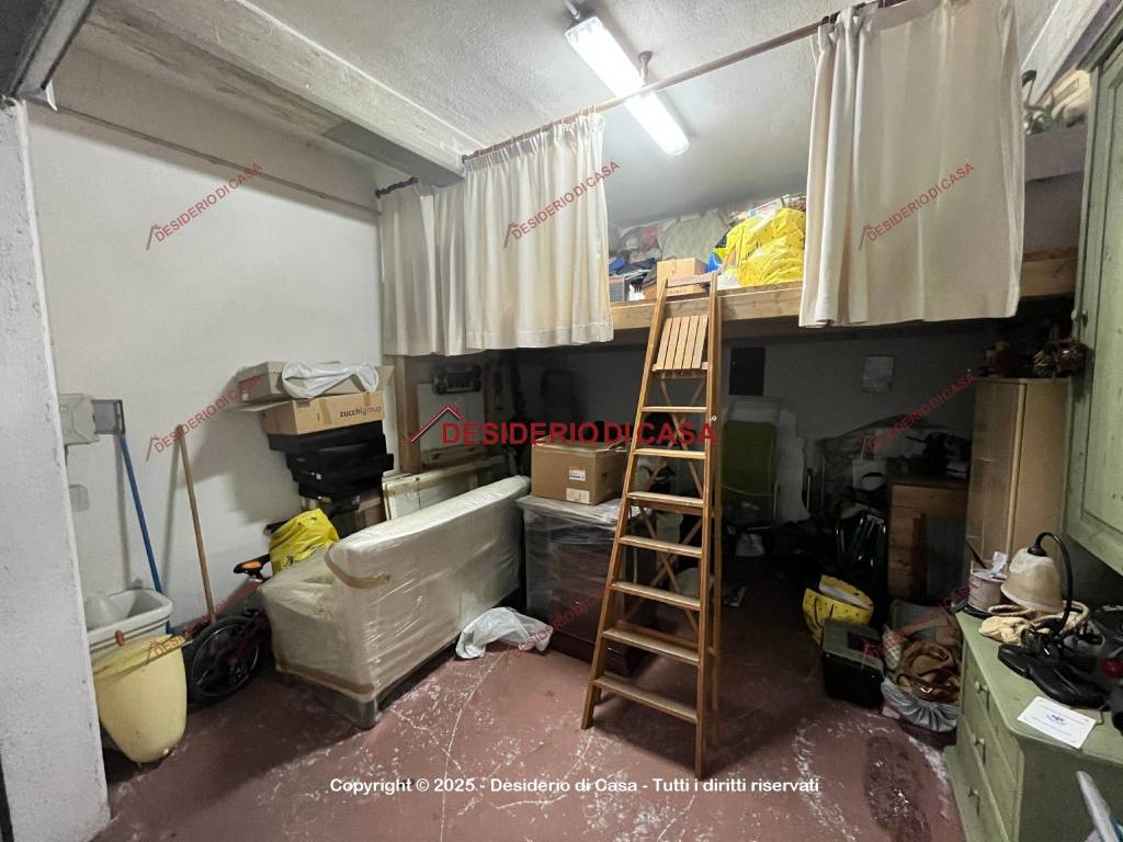 Garage - Box via Carmelo Giarrizzo 15, Palermo, Rif. 121125384 ...