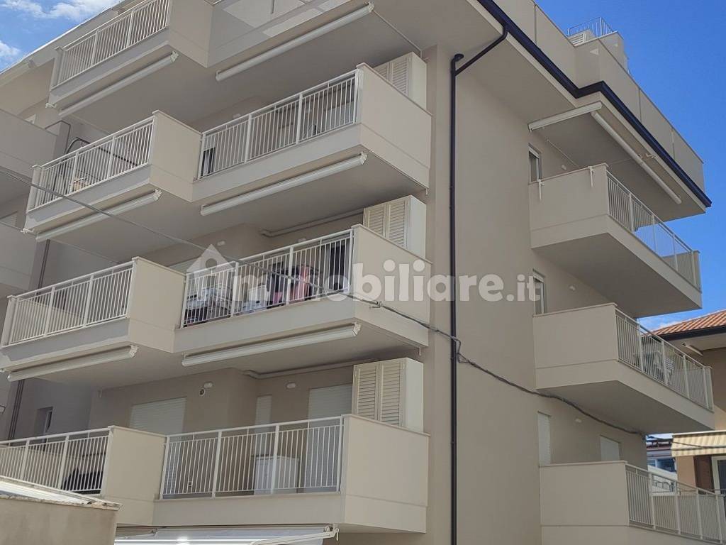 Vendita Appartamento Alba Adriatica. Trilocale in via Firenze 8. Ottimo ...