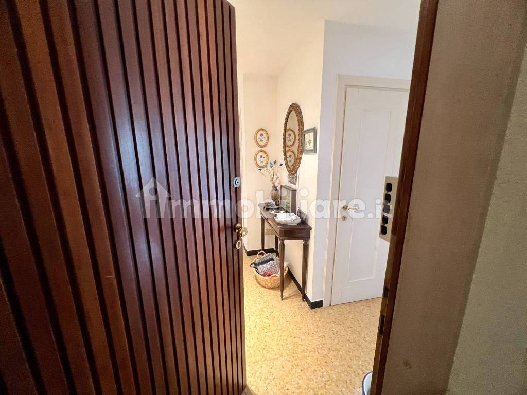 Vendita Appartamento Lavagna. Quadrilocale in via Legnano 48. Buono ...