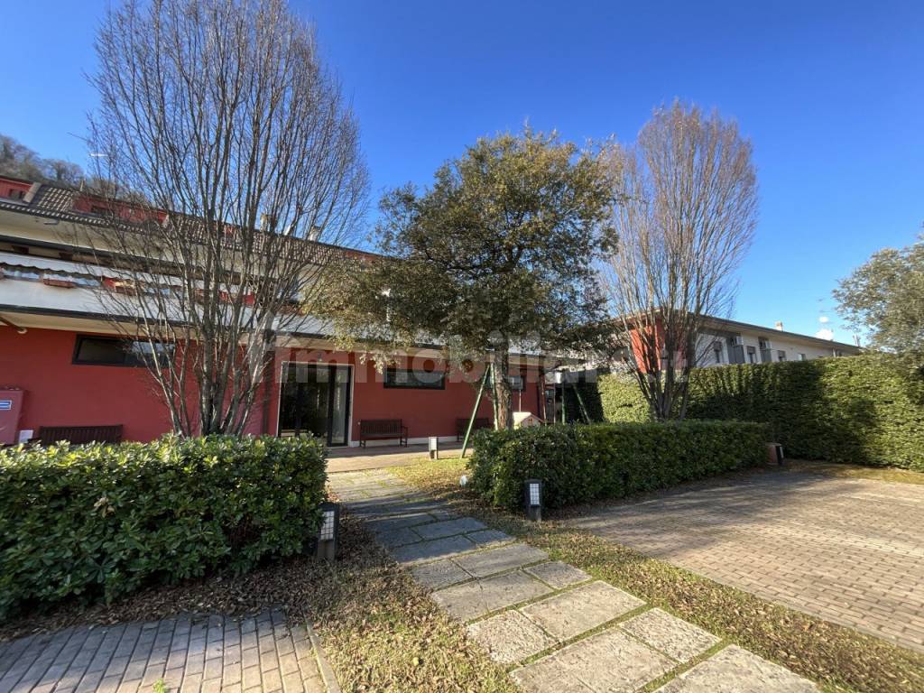 Sale Apartment Arcugnano. 4-room flat in via Enrico Fermi. Good ...