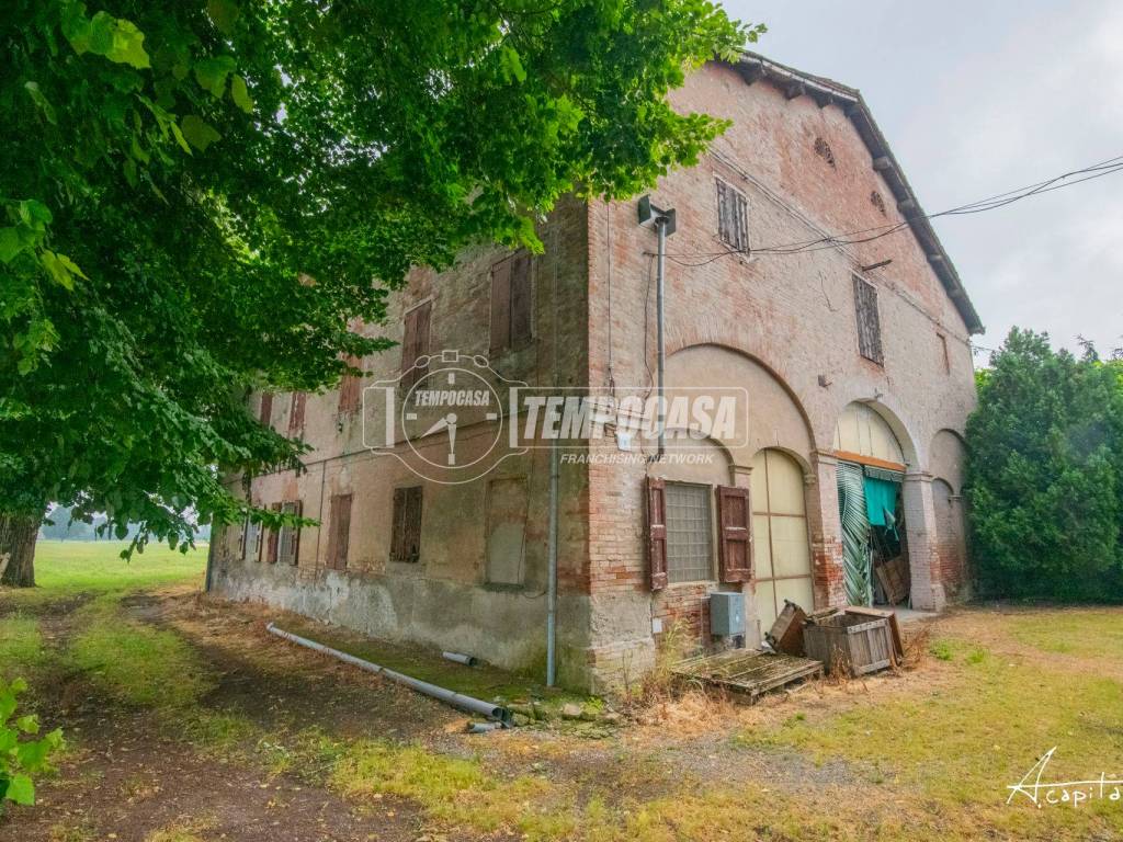 Vendita Villa bifamiliare in Strada Forghieri 161 Modena. Buono stato ...