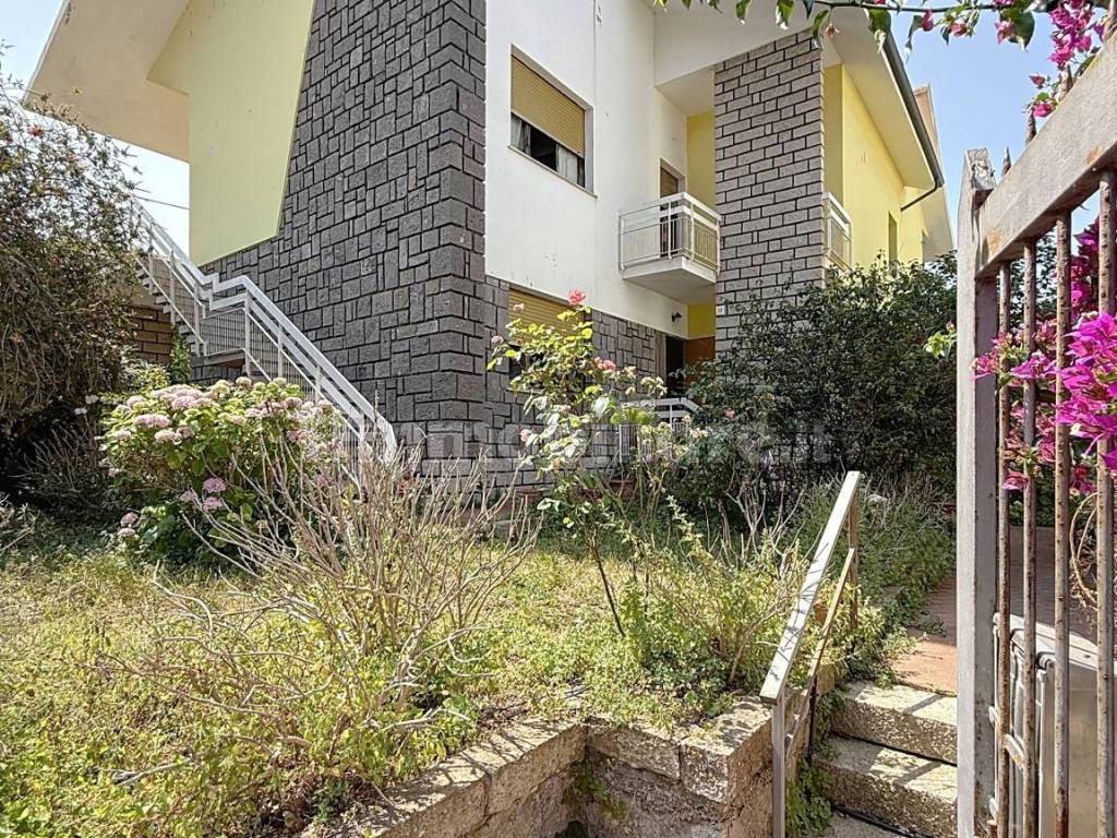 Vendita Terratetto unifamiliare in via Michele Abozzi Sassari. Ottimo ...