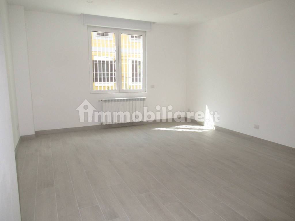 Vendita Appartamento Gorgonzola. Bilocale in via Linate 8 Ottobre 2001 ...