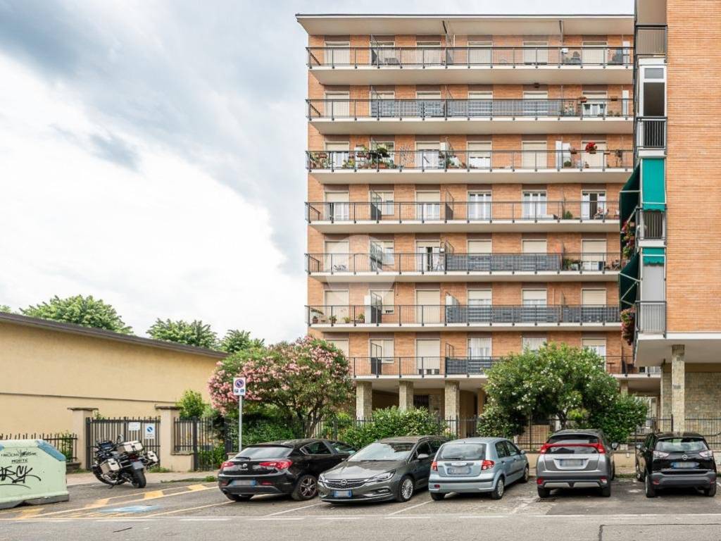 Vendita Appartamento Grugliasco. Trilocale in via Roma 19. Ottimo stato ...