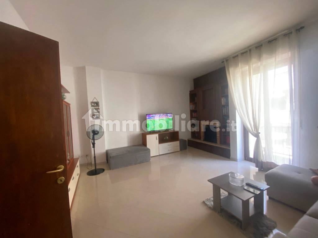 Vendita Appartamento in via Domenico Cirillo 39. Cisternino. Buono ...