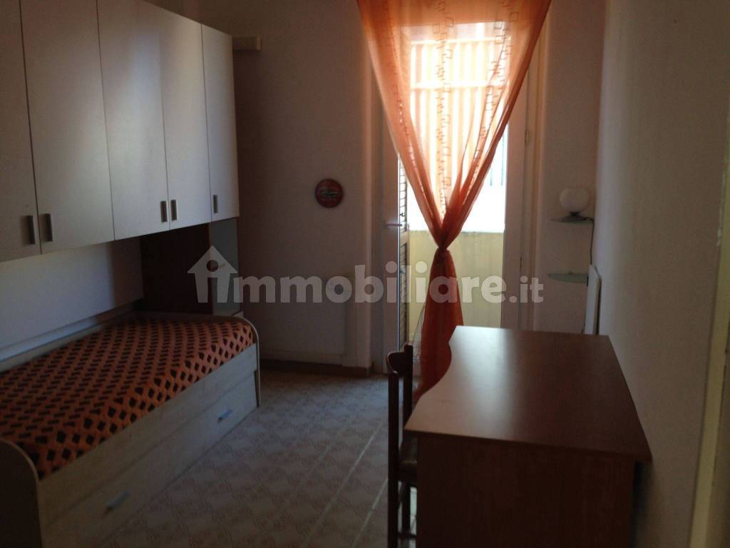 Single room for rent, single room rent via Carlo Fadda 7 Piazza della ...