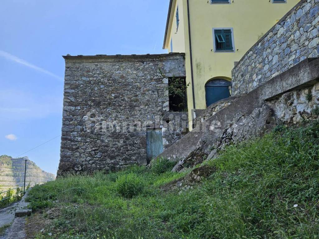 Vendita Rustico in via Botasi 39 Ne. Da ristrutturare, 78 m², rif ...