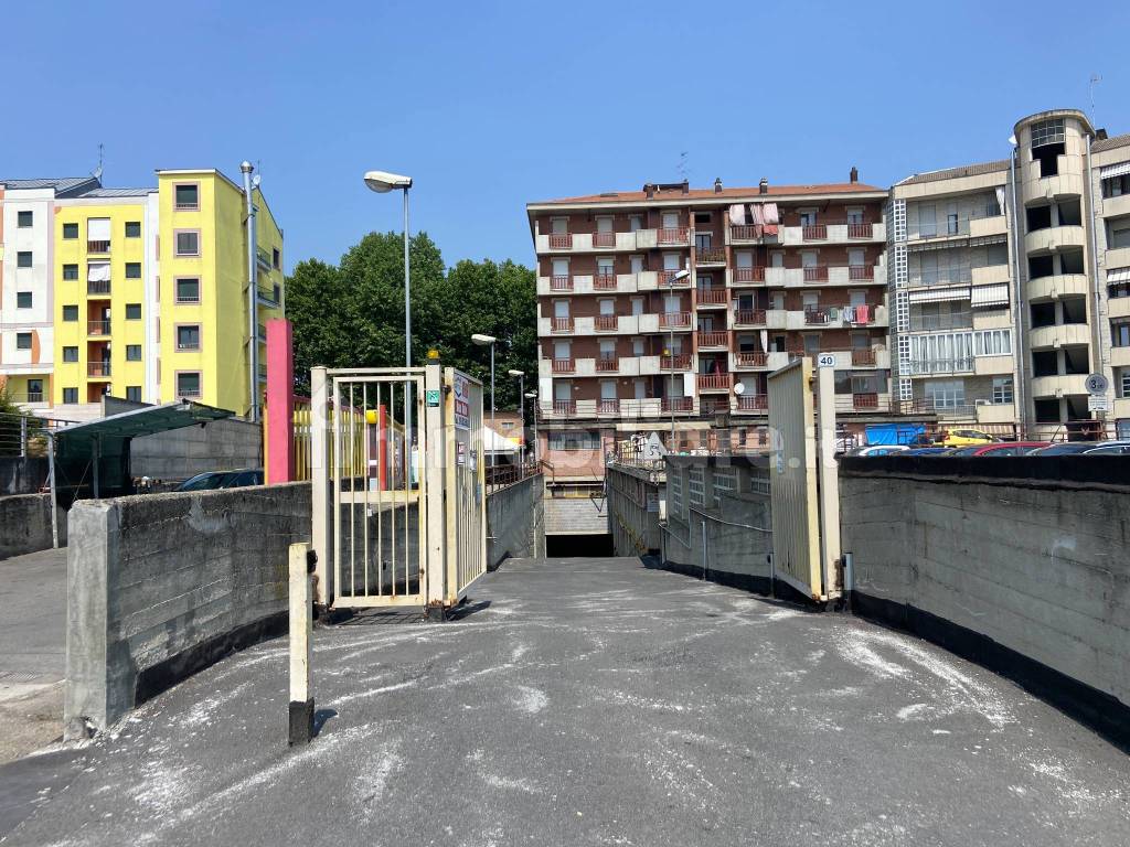 Garage - Box via Alessandro Artom, Asti, Rif. 121334280 - Immobiliare.it