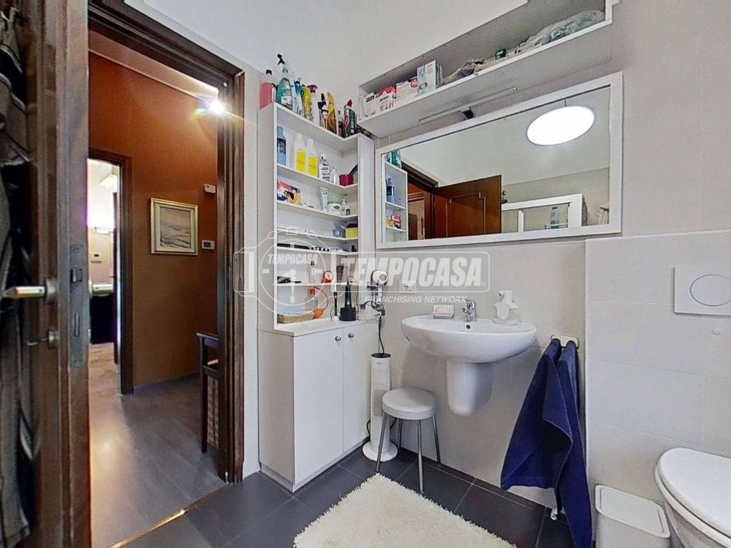 Vendita Villa unifamiliare in via Brianza 27 Biassono. Buono stato ...