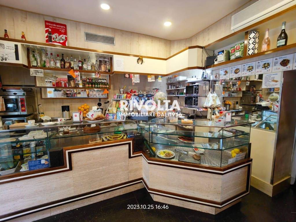 Bar piazza Camillo Benso di Cavour, Roma, Rif. 121391488 - Immobiliare.it