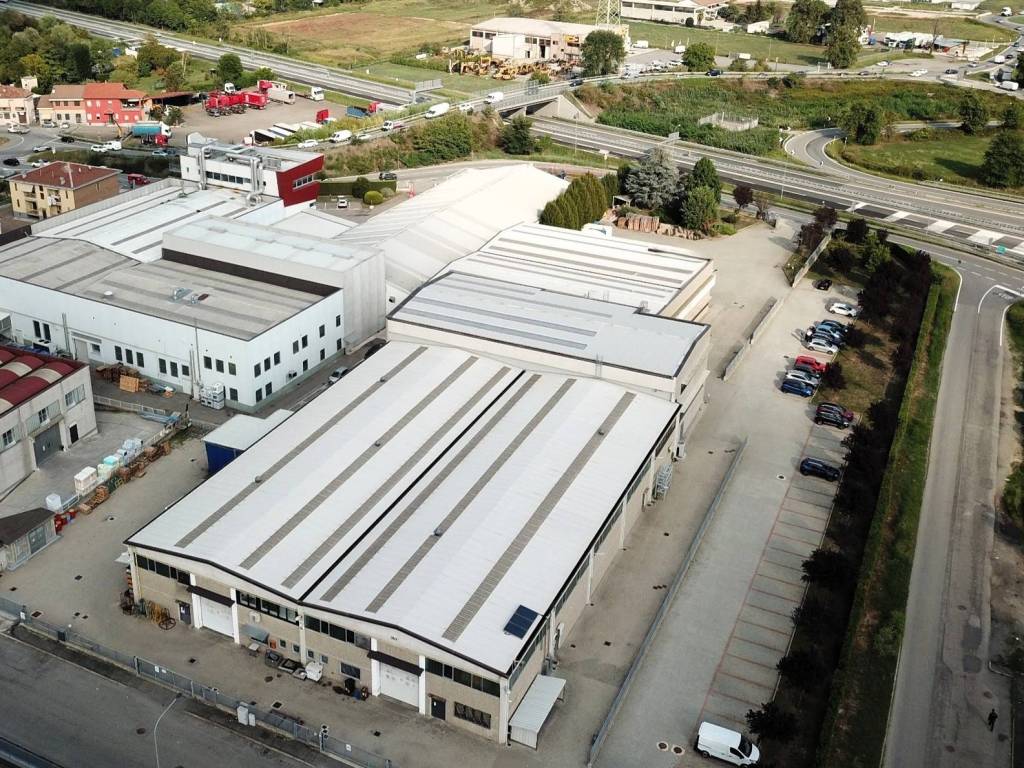 Capannone via Borgaro, Settimo Torinese, Rif. 121394032 - Immobiliare.it