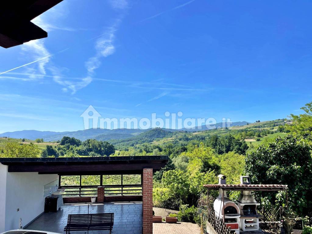 Vendita Rustico in Località Casa dei Gatti Colli Verdi. Buono stato ...