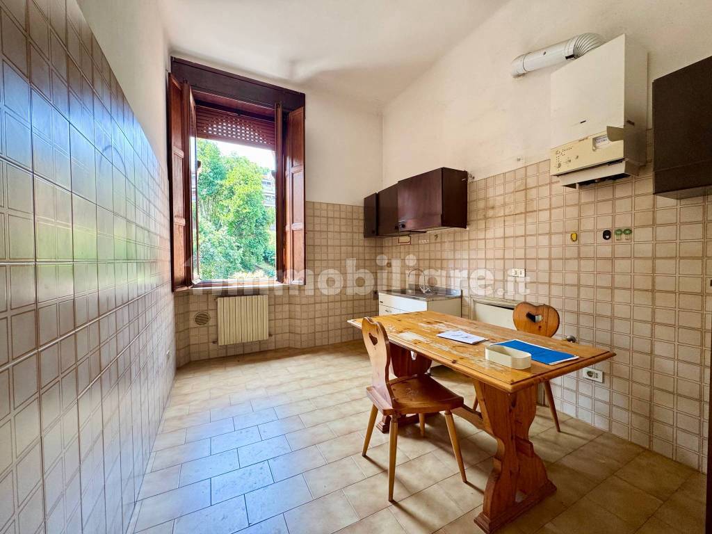 Vendita Appartamento Ancona. Trilocale in via San Martino. Buono stato ...