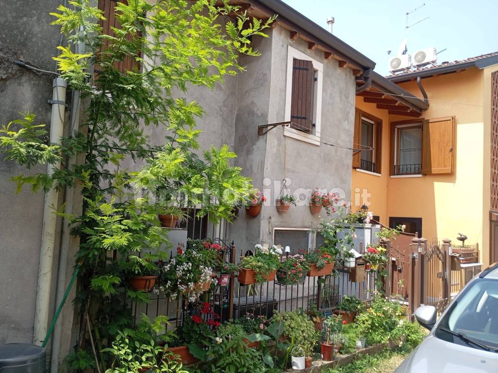 Vendita Rustico Pescantina. Buono stato, 128 m², rif. 121458832